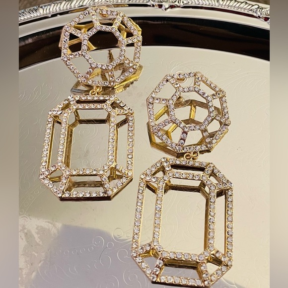 Jewelry | Gold Geometric Shape Earrings | Poshmark